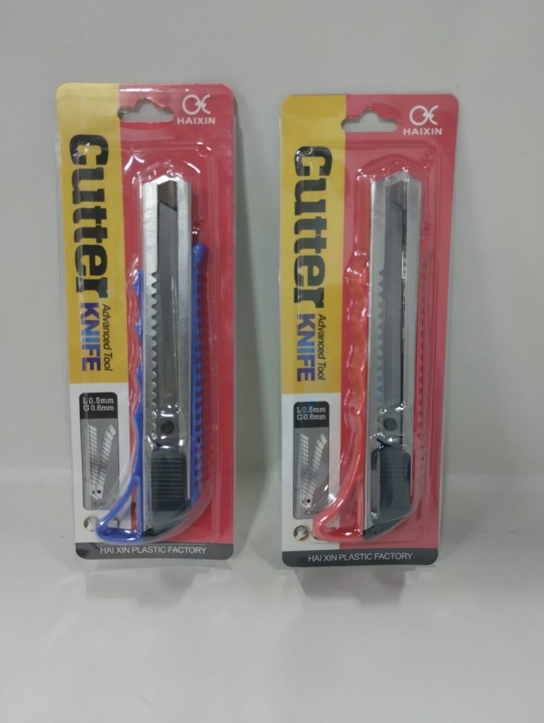 Cutter Pequeña - Almacén Rojo Vivo