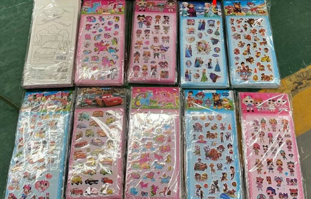 Sticker Infantil Personajes - Almacén Rojo Vivo